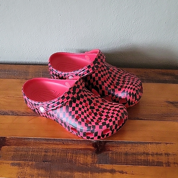 CROCS | Shoes | Crocs Red And Black Checkered Mules | Poshmark